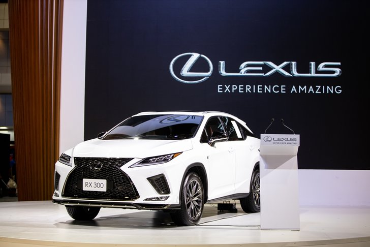 Motor Expo 2019: New Lexus RX300 สุนทรียภาพหลังพวงมาลัย เริ่ม 4.23 ล้าน