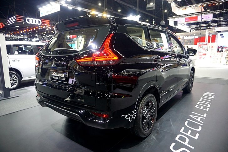 Mitsubishi Xpander Special Edition 2022 ใหม่ พร้อมชุดแต่งดำราคา 879,000 บาท