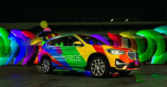 รวมรูปภาพของ BMW German Auto ปล่อยแคมเปญ “Driven by Pride and Mid Year ...