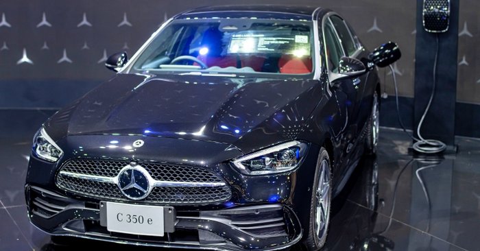 รวมรูปภาพของ ภาพคันจริง Mercedes-Benz C350e AMG Dynamic (W206) ใหม่ ...