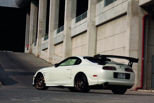 SUPRA กับชุดแต่ง RIDOX VARIS & TOP SECRET