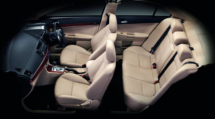 Mitsubishi Lancer EX 2011... เผยเสน่ห์เร้าใจในราคาจิ๊บๆ