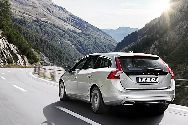 Volvo V60 D6 ดีเซลไฮบริดพร้อมพิชิตตลาดยุโรป