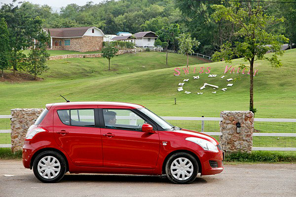 Sanook! Drive : Suzuki Swift M/T เลิศมากในความสปอร์ต