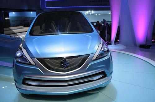 Suzuki R3 เจ๋งทำ 6 ที่นั่ง