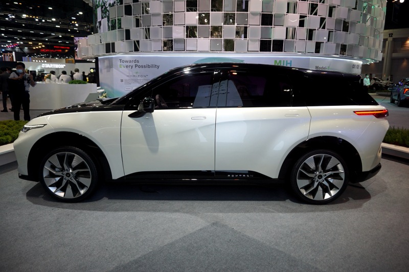 Foxtron Model C ครอสโอเวอร์ไฟฟ้าเครือ ปตท. เผยโฉมที่งานมอเตอร์โชว์ 2022