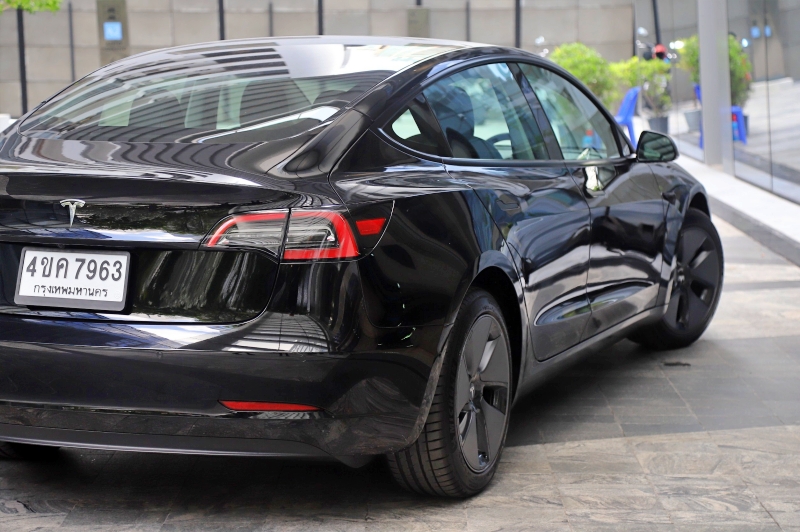 Tesla Model 3 RWD รถไฟฟ้าตัวจี๊ดกับสมรรถนะเกินราคา