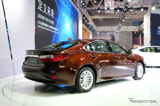 เปิดตัว Lexus ES200 ใหม่ พร้อมเครื่องยนต์บล็อกเล็กเอาใจตลาดจีน