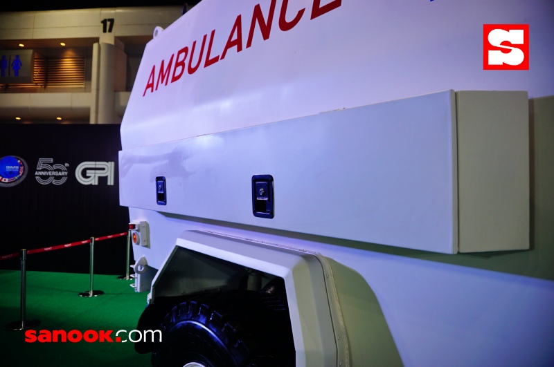 รวมรูปภาพของ Chaiseri First Win AFV รถหุ้มเกราะสัญชาติไทยเผยโฉมที่งาน ...