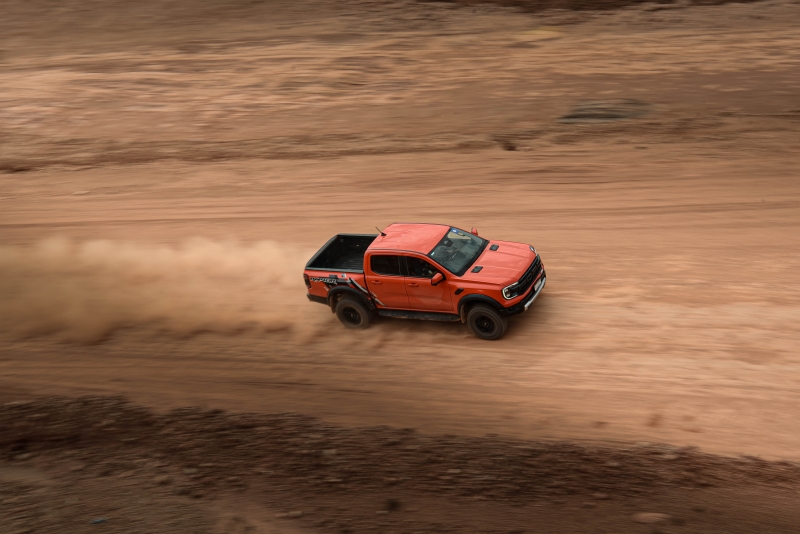 รวมรูปภาพของ พิสูจน์ความดุดันไม่เกรงใจใครที่งาน Ford Ranger Raptor ...