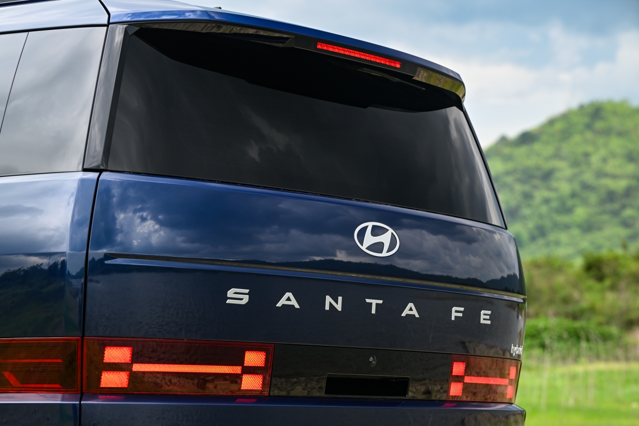 รวมรูปภาพของ ลองขับ Hyundai Santa Fe Hybrid AWD รุ่น Inspiration ค่าตัว ...