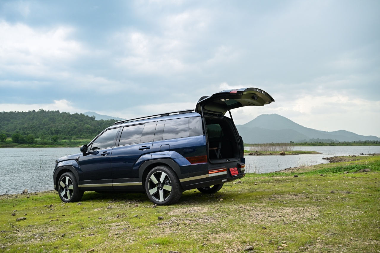 รวมรูปภาพของ ลองขับ Hyundai Santa Fe Hybrid AWD รุ่น Inspiration ค่าตัว ...