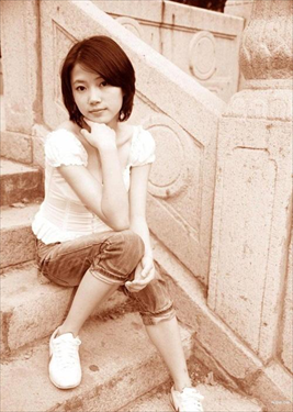 Xiao Yun เสี่ยวหยุน ถ่ายหวิวช่วยแผ่นดินไหว อัลบั้ม Xiao Yun เสี่ยวหยุน ...