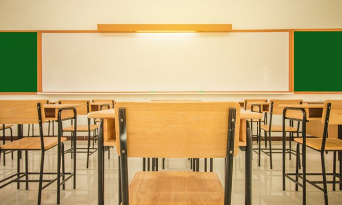 ปฏิทินการสอบเข้ามหาวิทยาลัย "TCAS 2561" และตารางสอบ