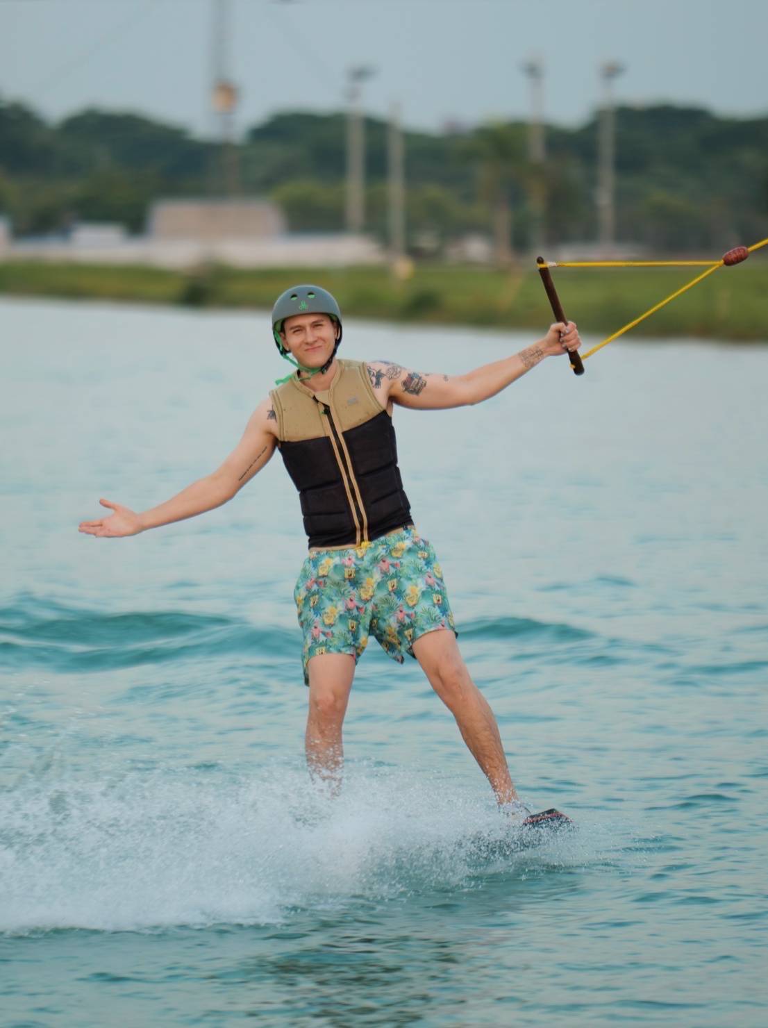 "กวินท์" ร่วมทดสอบ "เอสไทยเวคปาร์ค" พร้อมชวนเชียร์ทีมชาติศึกเวคบอร์ด 2022