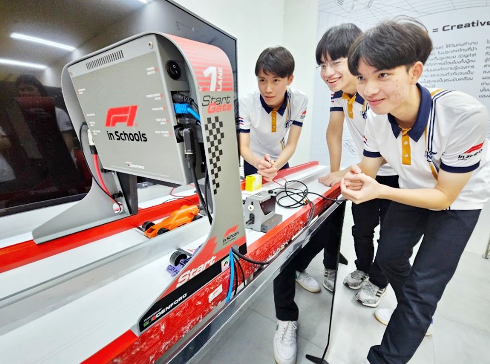 กินรี เรสซิ่ง เดินหน้าสู่เวทีโลกต่อยอดความสำเร็จ F1 In Schools World Finals