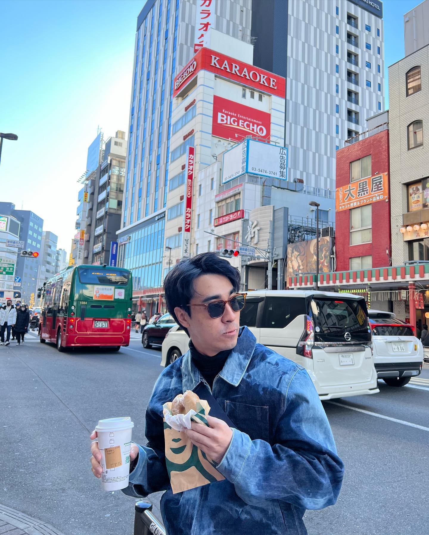 ประวัติ ฟีฟ่า เปรมอนันต์ หนุ่มเก่งมากความสามารถจากรั้ว ม.กรุงเทพ