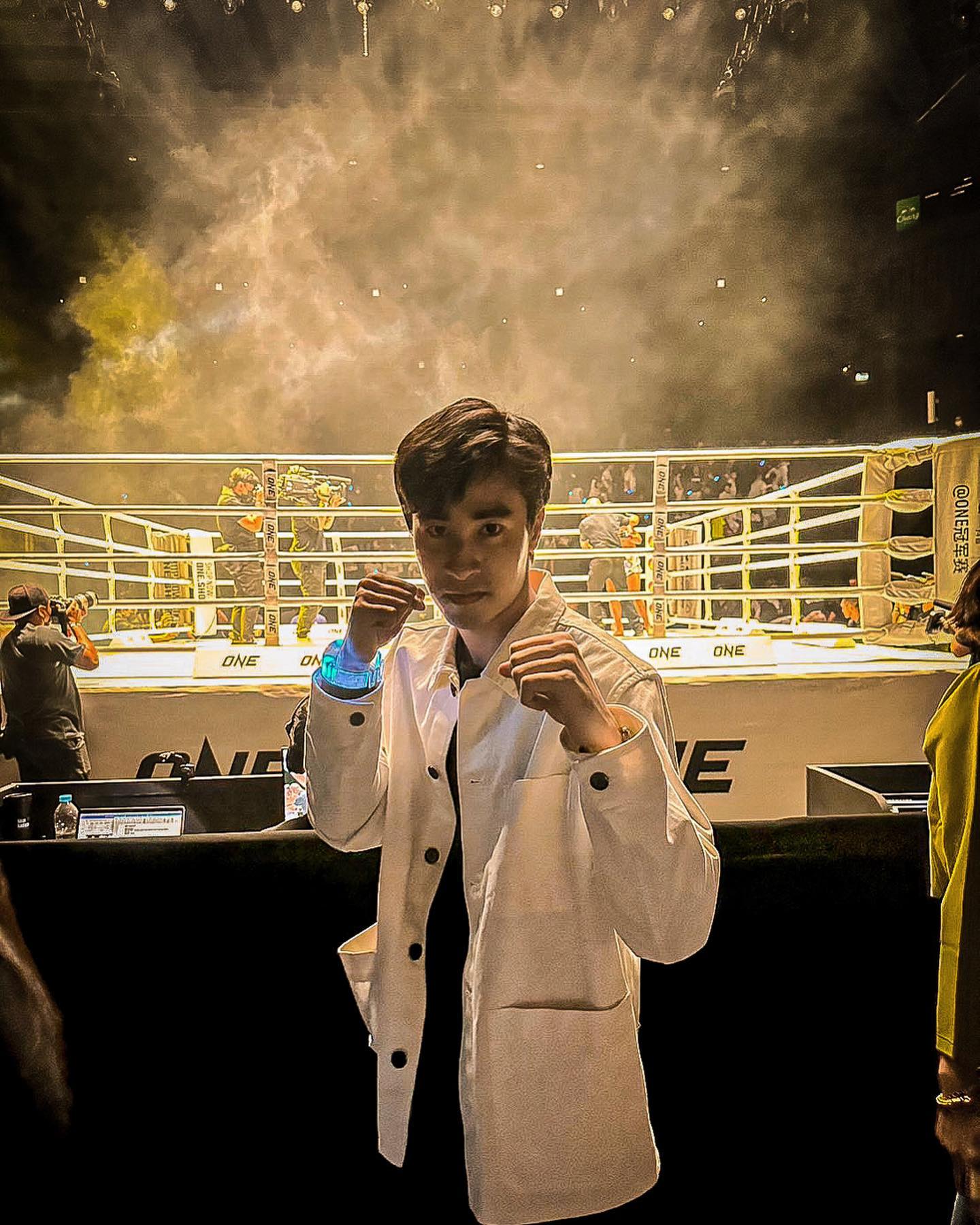 ประวัติ ฟีฟ่า เปรมอนันต์ หนุ่มเก่งมากความสามารถจากรั้ว ม.กรุงเทพ