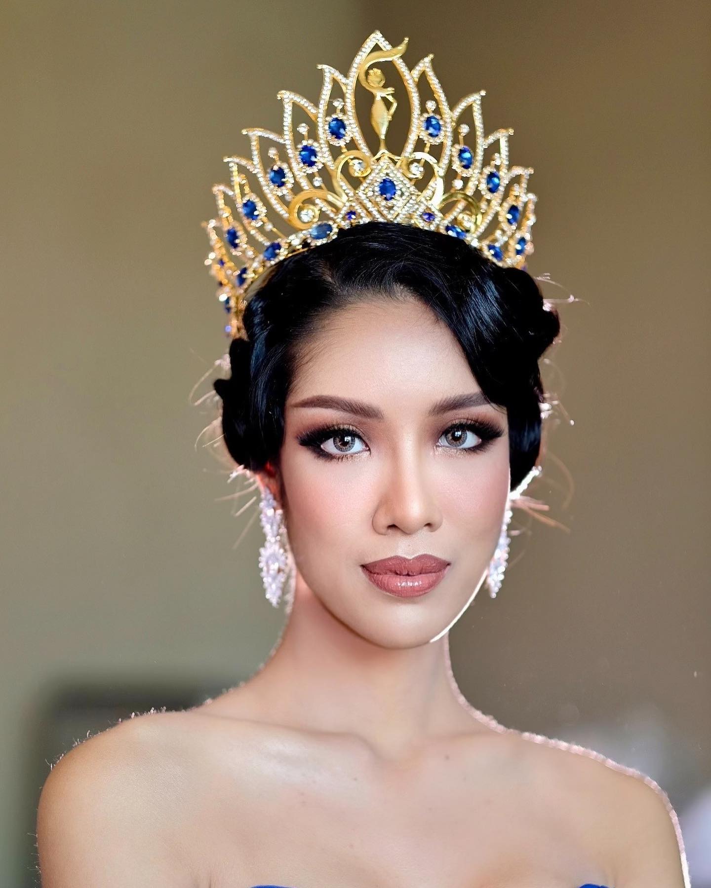 รวมรูปภาพของ ประวัติ สแตมป์ ทานตะวัน สาวนาฏศิลป์สู้ชีวิต มิสแกรนด์ ...