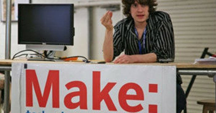 Google จ้าง GeoHotz นักแฮกเครื่อง PS3 เข้าร่วมทำงาน