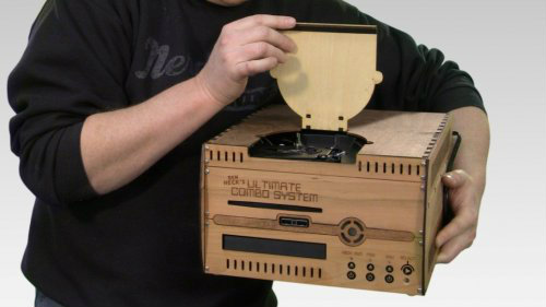 Ultimate Gaming System เครื่องคอนโซลมหาประลัยรวมมิตร