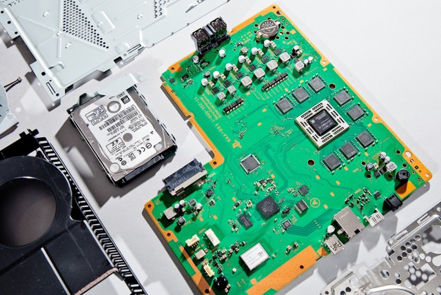 เผย PS4 ล็อคการทำงาน Core CPU ไว้ ทำให้ยังแสดงพลังได้ไม่เต็มที่