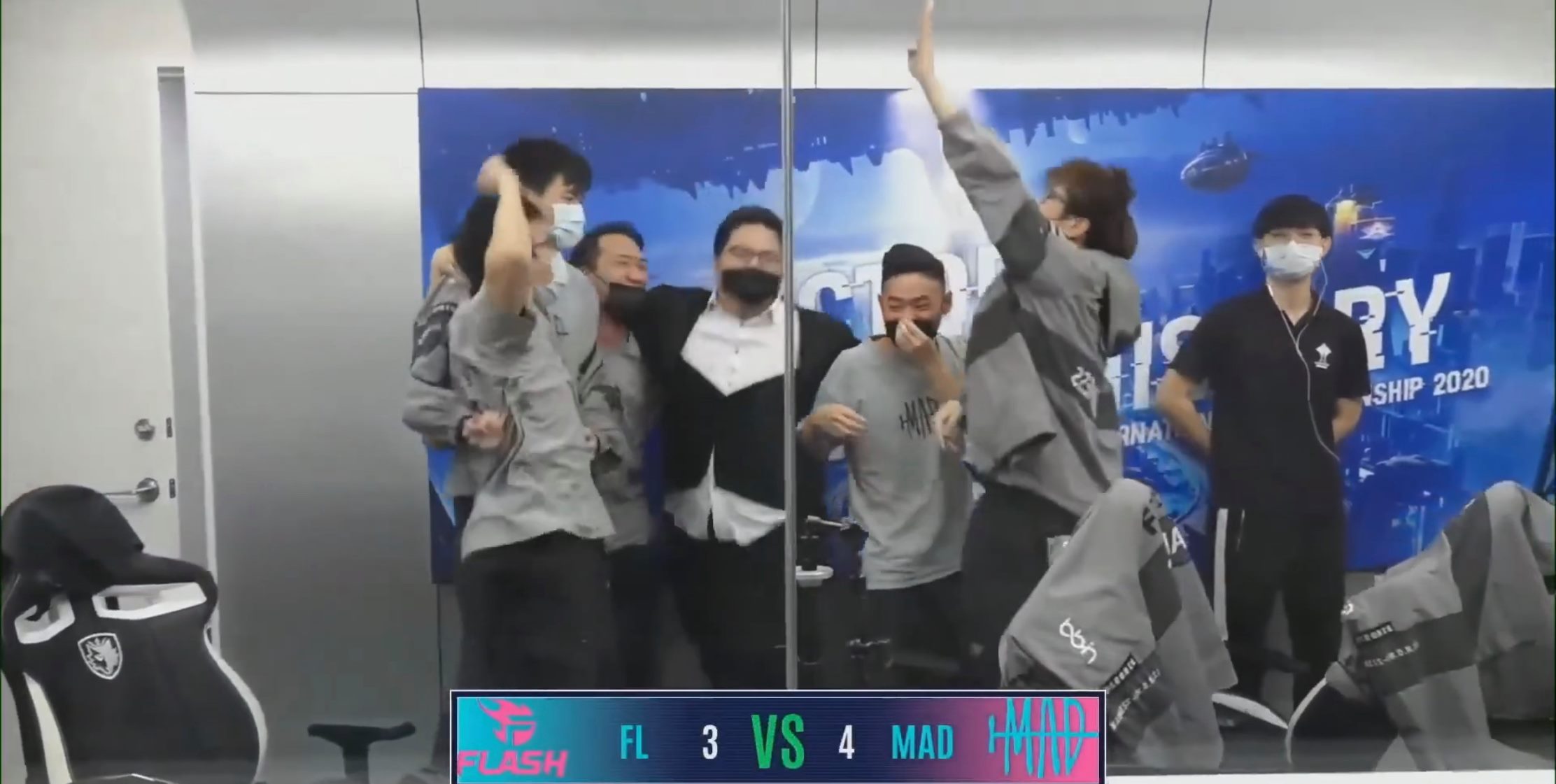 RoV สรุปผลการแข่ง Mad Team vs Team Flash ศึกนี้ไม่คุ้มค่าตัว