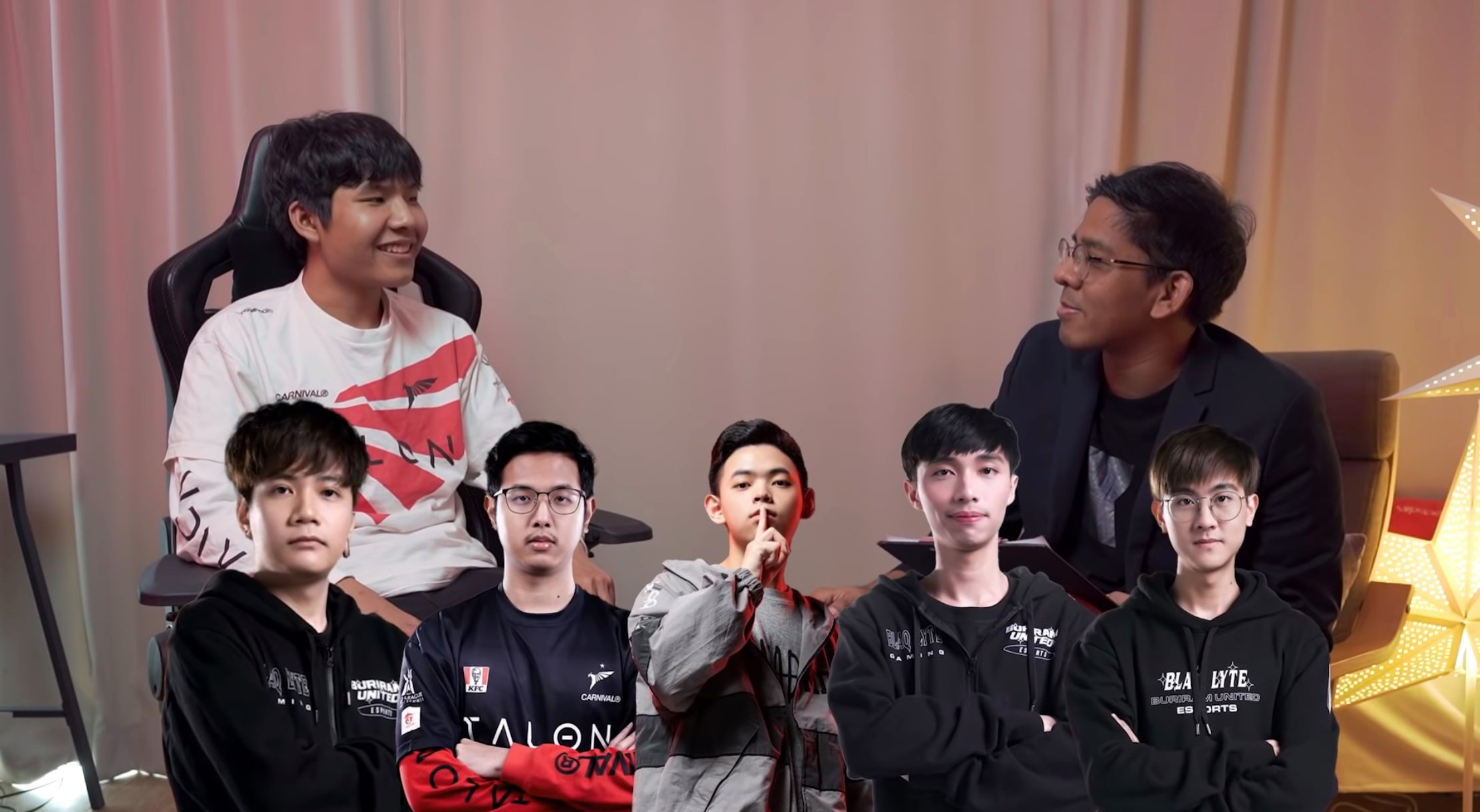 RoV สัมภาษณ์กันหน่อย กับ Carry ที่ร้อนแรงที่สุดในยุคนี้ Erez