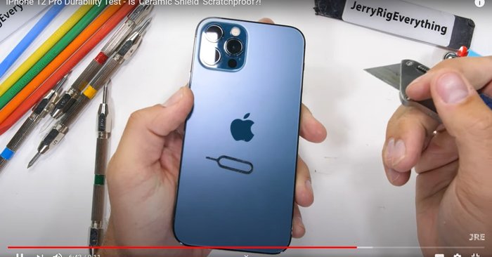 รวมรูปภาพของ ชมคลิปทดสอบความแข็งแรงของ iPhone 12 กับกระจก Ceramic ...