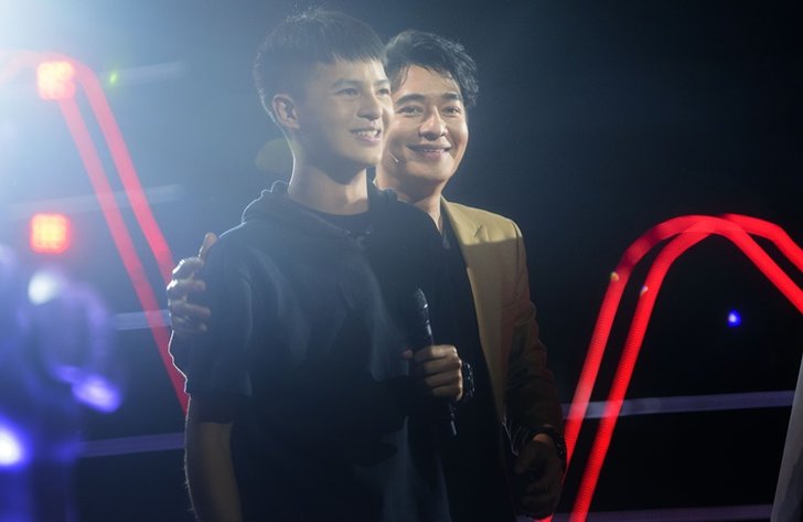 โค้ช ก้อง สหรัถ มาแรง! คว้า 2 ลูกทีมไฟแรงเข้ารอบ "เดอะวอยซ์ซีซั่น 6" | Sanook Music