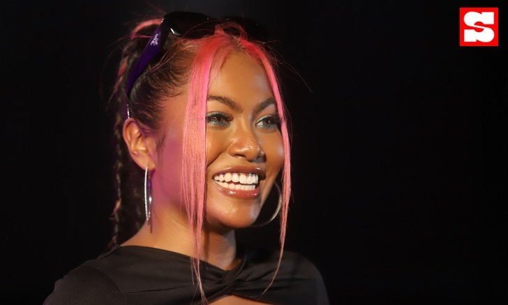 “Tsunari” แร็ปเปอร์สาวสุดมั่นกับความฝันบนทางสายดนตรี | Sanook Music