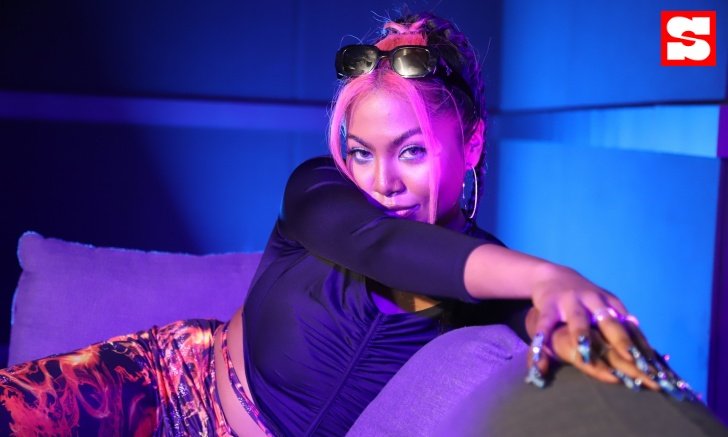 “Tsunari” แร็ปเปอร์สาวสุดมั่นกับความฝันบนทางสายดนตรี | Sanook Music