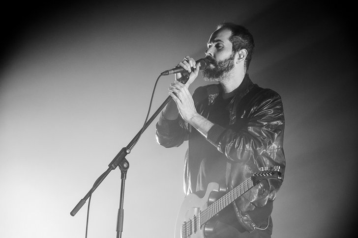 ชวน “Greg Gonzalez” แห่ง “Cigarettes After Sex” คุยเรื่องรักๆ ใคร่ๆ และ ...