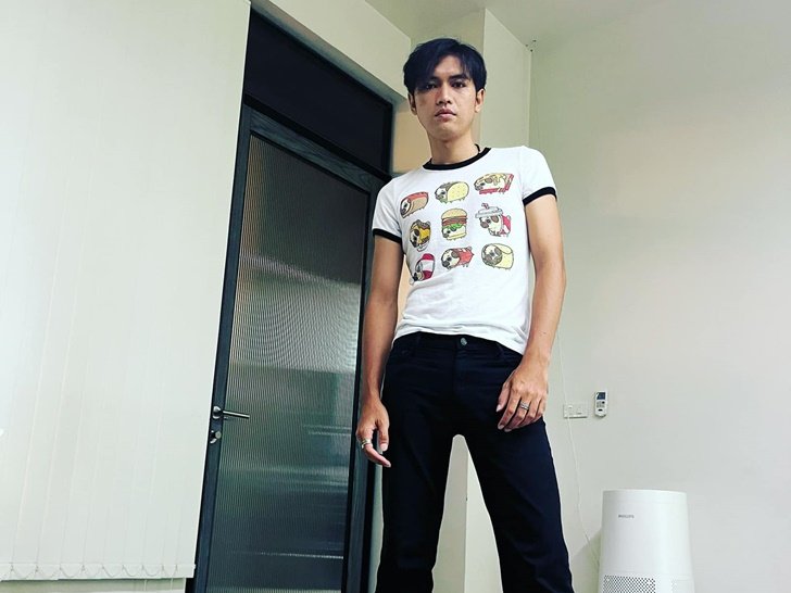 โจอี้ ภูวศิษฐ์ โพสต์ซึ้งวินาทีเกินฝัน หลังได้คุยโทรศัพท์กับไอดอล "แบงค์ Clash" | Sanook Music