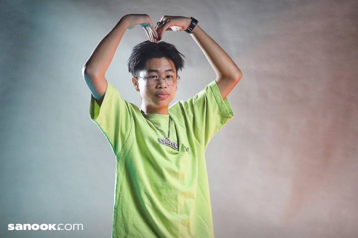 “SPRITE” จากเด็กขายข้าวโพดคั่ว สู่แร็ปเปอร์เสาหลักของครอบครัว | Sanook ...