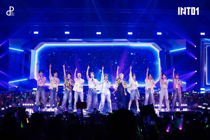 INTO1 เปิดฉากคอนเสิร์ตนอกประเทศจีนครั้งแรกที่เมืองไทย สนุกสมบูรณ์แบบ ...