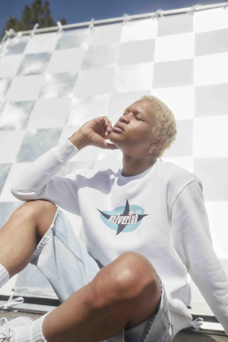 Levi’s นำลุคโอเวอร์ไซซ์ จากยุค 90s กลับมาอีกครั้ง กับ Levi’s SilverTab