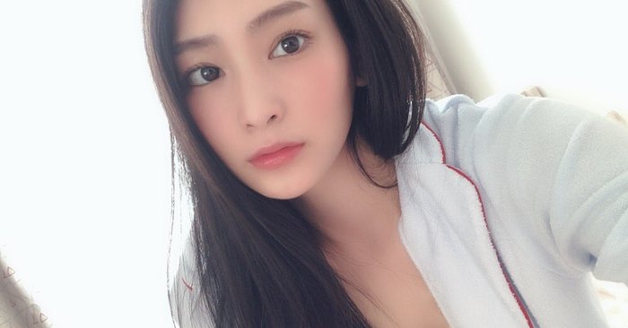 รวมรูปภาพของ รู้จัก Honjo Suzu นางเอกเอวี เจ้าของรางวัลยอดขายผ่าน
