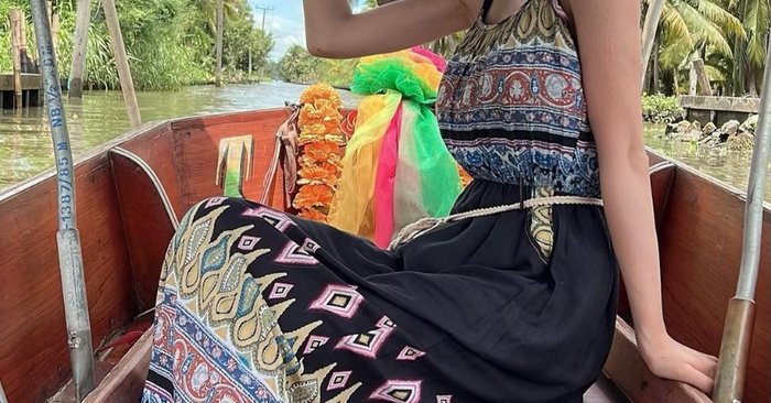 รวมรูปภาพของ Eimi Fukada นางเอกหนังเอวีสุดฮอต ประกาศจัด Fan Meeting กอด ...