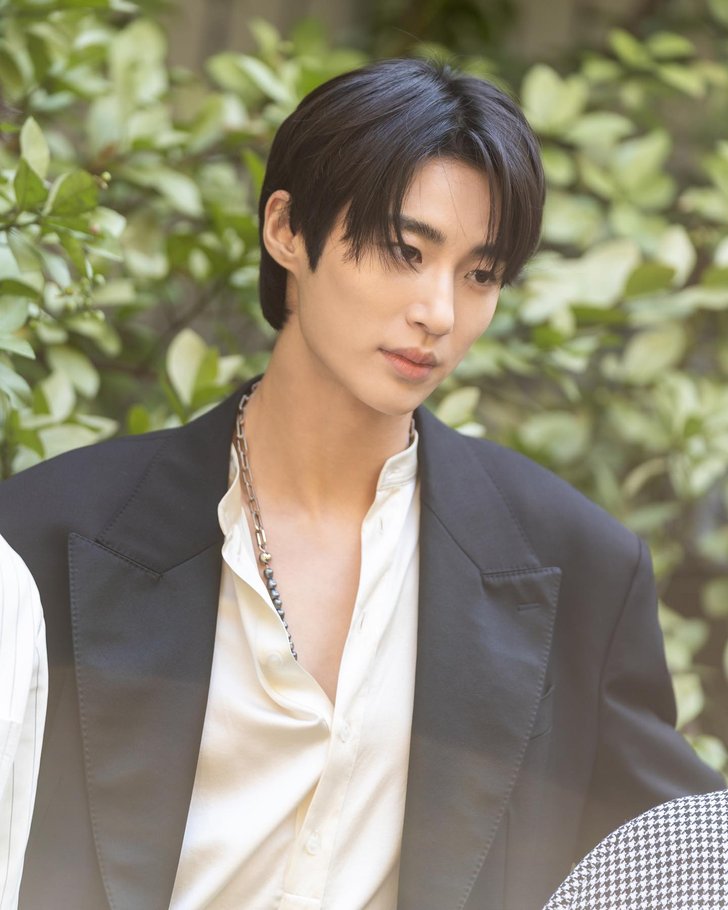 ทำความรู้จัก "บยอนอูซอก" พระเอก 20th Century Girl ผู้เป็นดั่งรักแรกในชุดนักเรียน