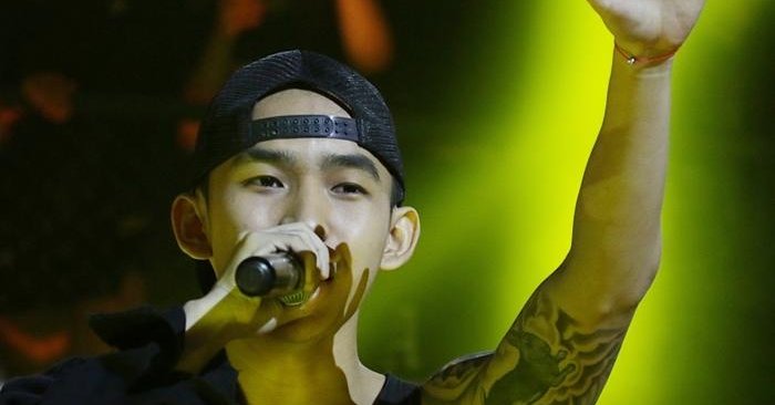รวมรูปภาพของ The Rapper ทำอึ้ง! โชว์สกิลสดแร็ปไร้เนื้อ ตัดสินขาดด้วยการ ...
