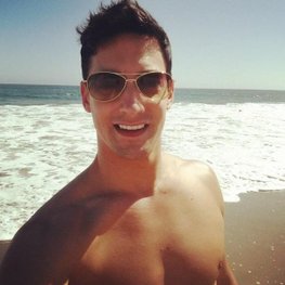 Jason Berrent หนุ่มปริศนาโดนจับคู่ เจนี่ ที่อเมริกา