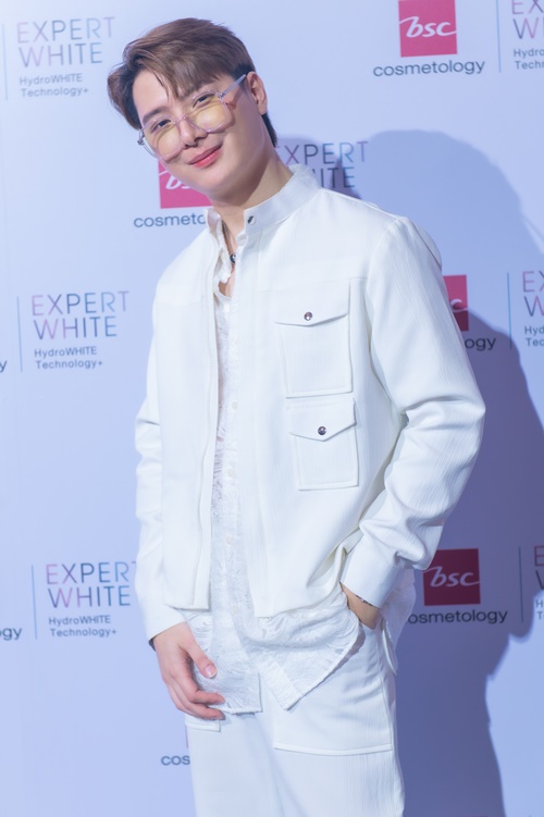 "คริส พีรวัส" เปิดภาพแอ็กคลูซีฟ ในฐานะ Friend of BSC Expert White คนแรก