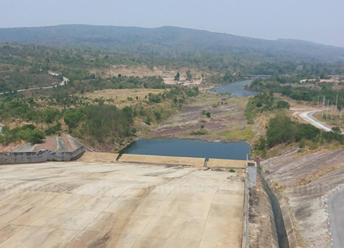 เขื่อนแควน้อยลดลงเหลือเพียง 32%