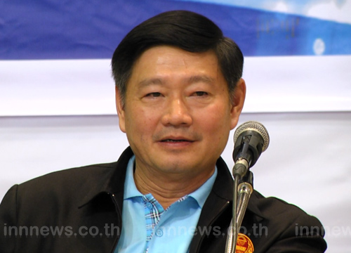 พีระศักดิ์ชี้สุเทพFBไลฟ์หนุนร่างรธน.ไม่ผิด