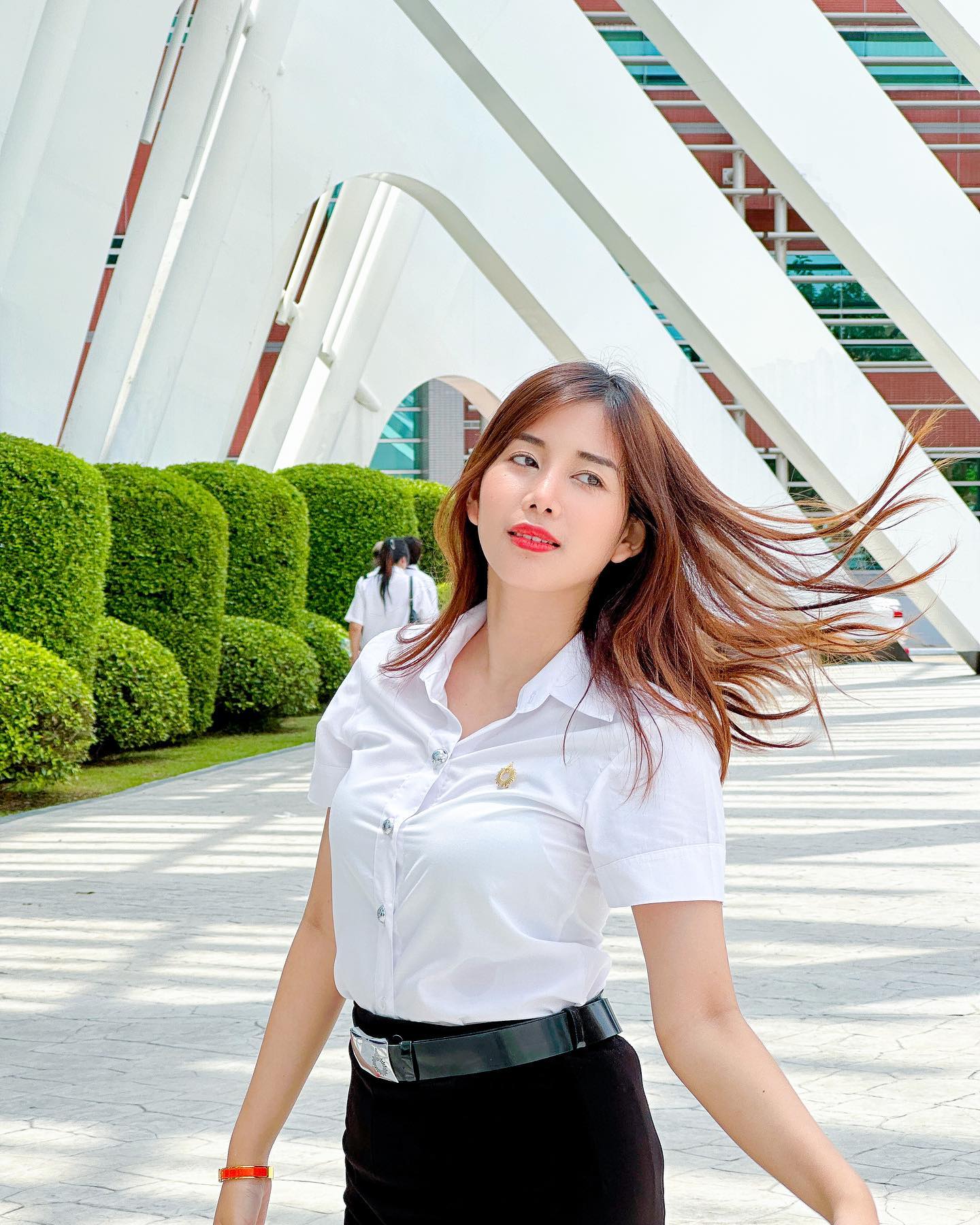 รวมรูปภาพของ ทัวร์กัมพูชาลง "นัชชา" Natcha_NCS เซลส์ขายรถสาวหน้านิ่ง หลังรีวิวค่าทางด่วนแพง รูป ...