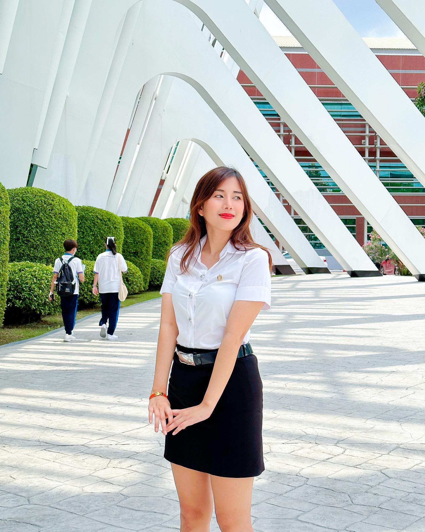 รวมรูปภาพของ ทัวร์กัมพูชาลง "นัชชา" Natcha_NCS เซลส์ขายรถสาวหน้านิ่ง หลังรีวิวค่าทางด่วนแพง รูป ...