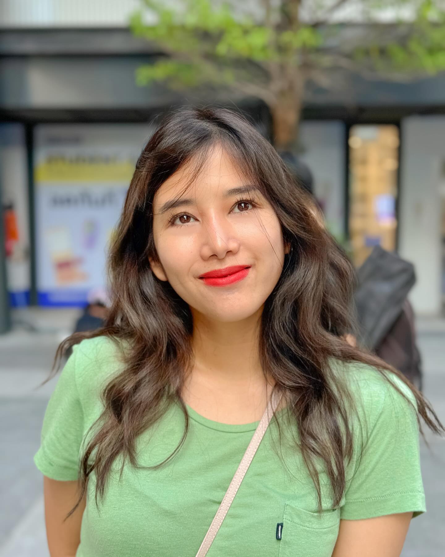 รวมรูปภาพของ ทัวร์กัมพูชาลง "นัชชา" Natcha_NCS เซลส์ขายรถสาวหน้านิ่ง หลังรีวิวค่าทางด่วนแพง รูป ...