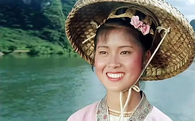 รวมรูปภาพของ ย้อนอดีต "ดาราจีนคนแรกที่ถูกประหาร" ใช้ความสวยก่อเรื่อง ...