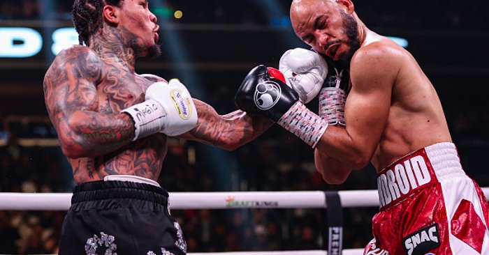 รวมรูปภาพของ ไม่ออกจากมุม! "เดวิส" เดินหน้าถลุง "การ์เซีย" จนขอยอมแพ้ยก 9 ป้องแชมป์ WBA รูปที่ 2 ...